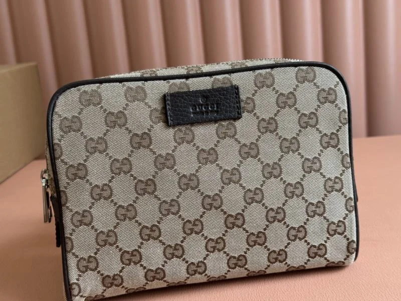 Cut-rate Gucci Waist Chest Packs
