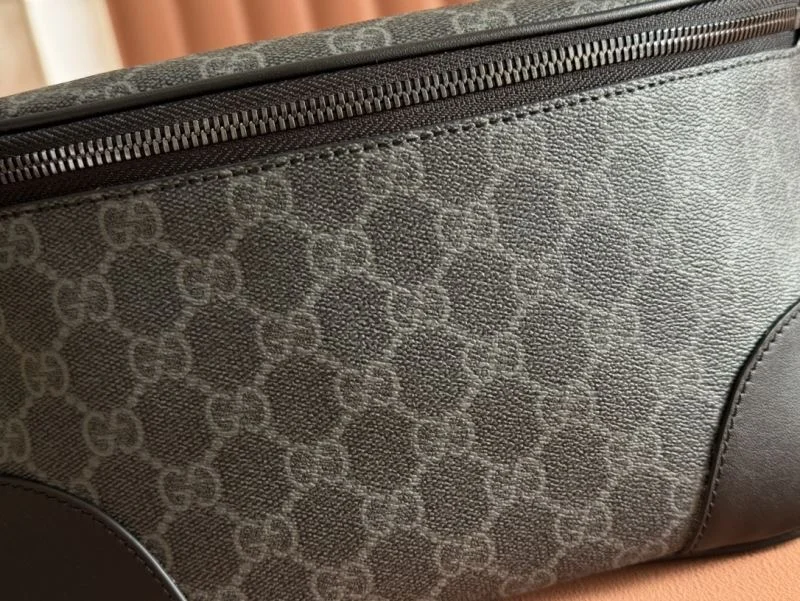 Accurate model Gucci Waist Chest Packs