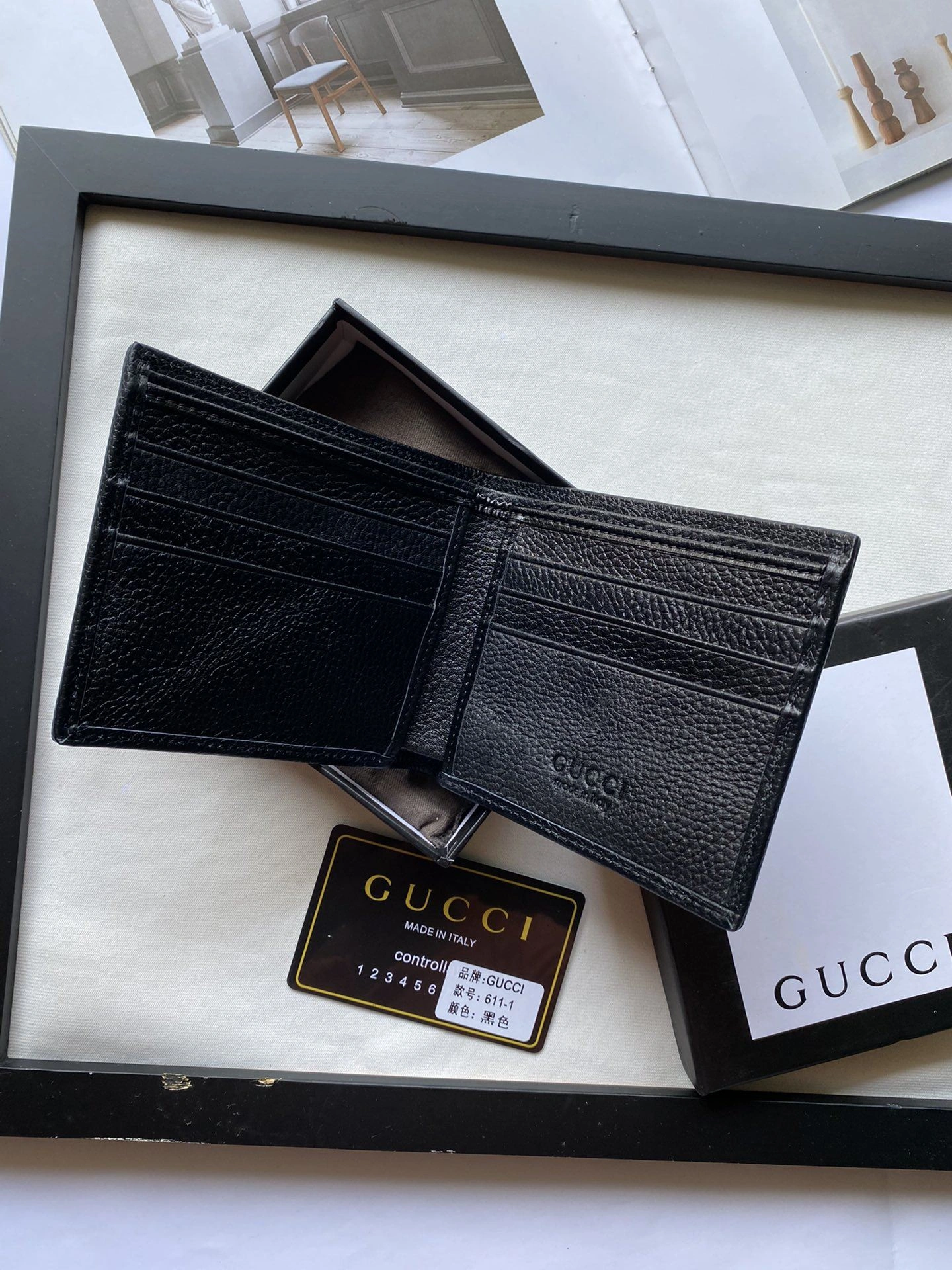 Indistinguishable Gucci Wallets Purse