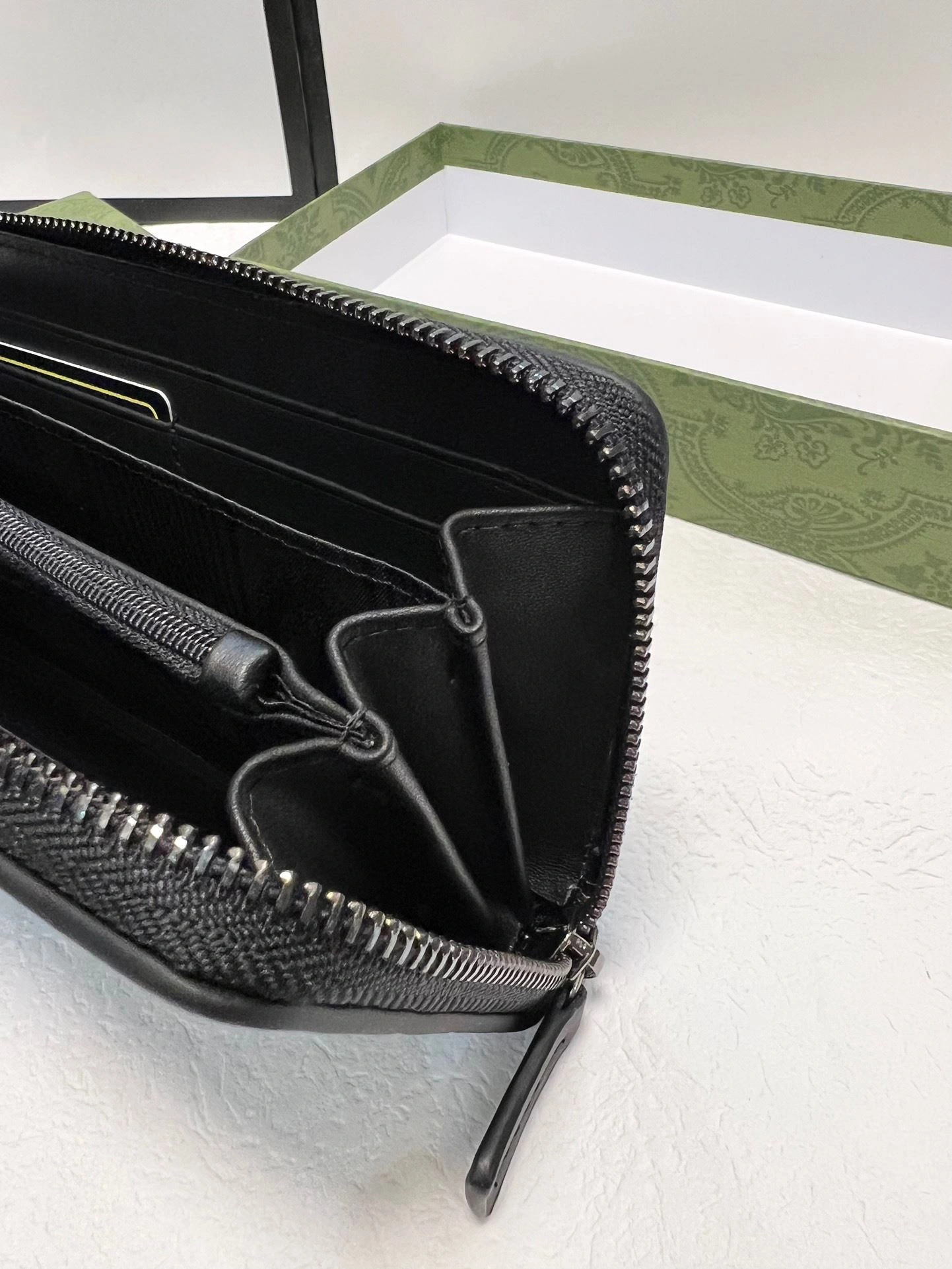 Inexpensive Gucci Wallets Purse