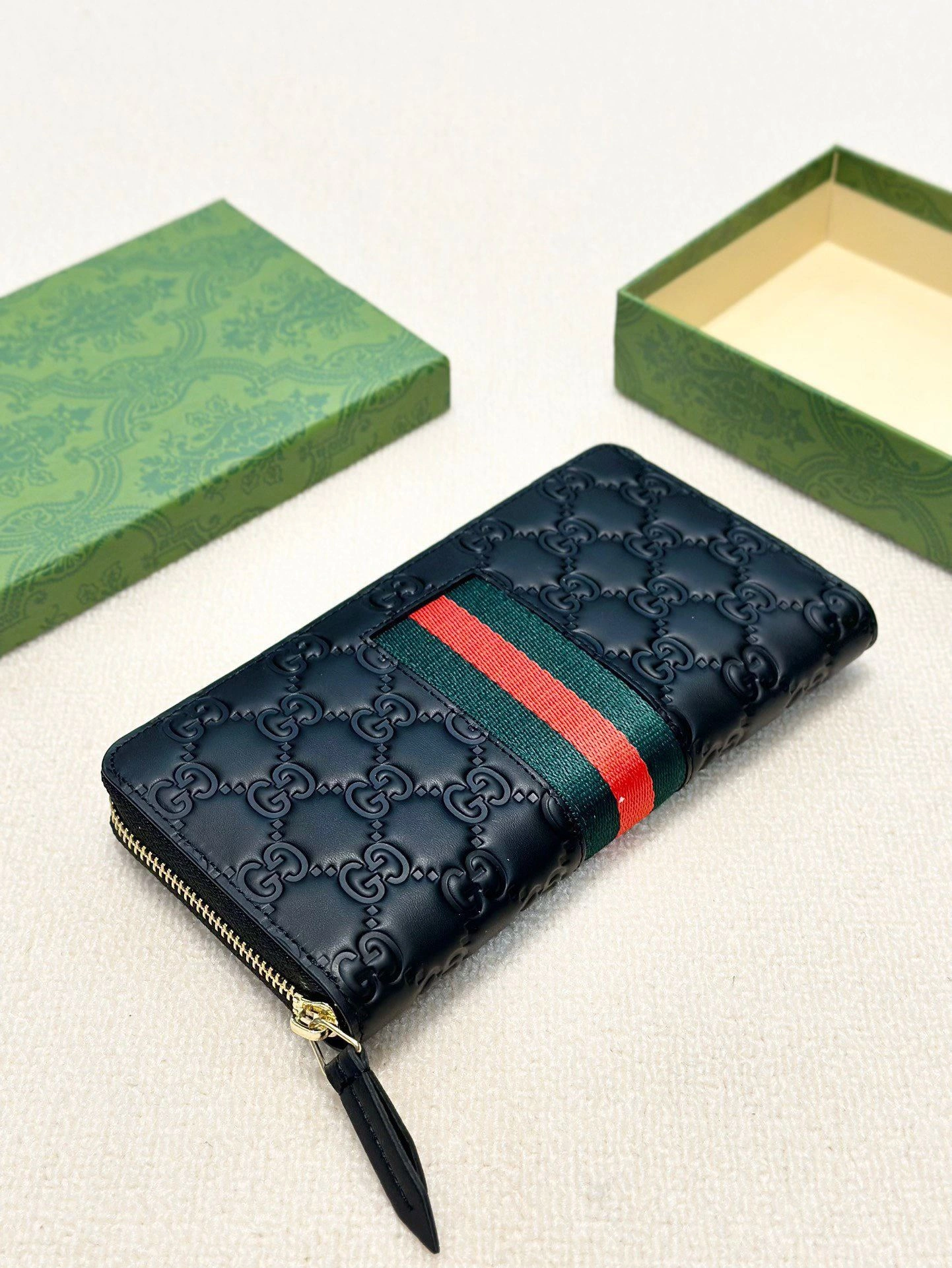 Gucci Wallets Purse