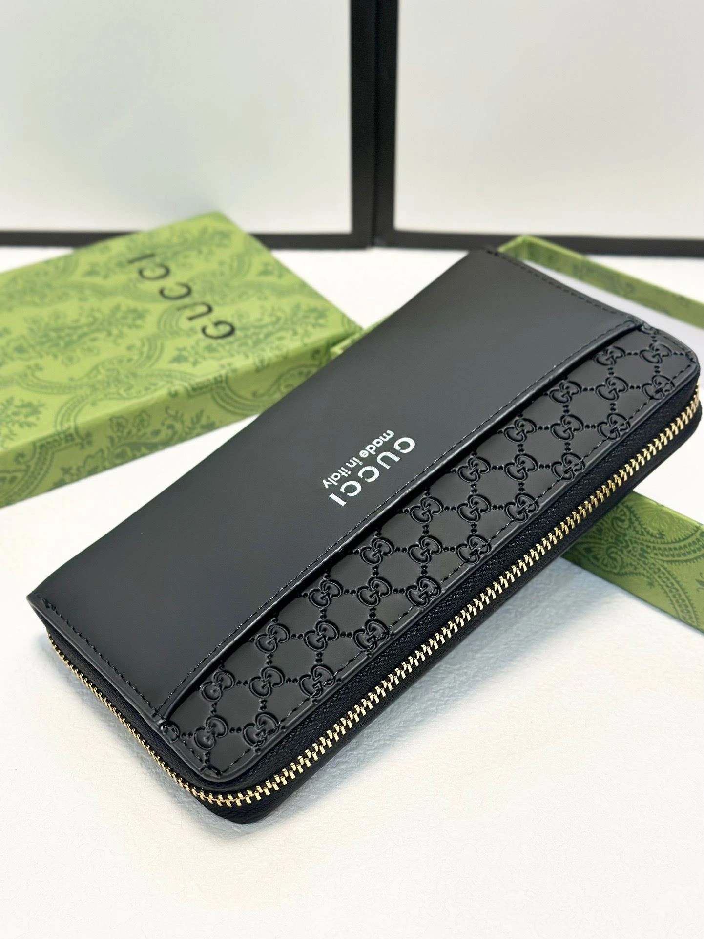 Reasonably priced Gucci Wallets Purse