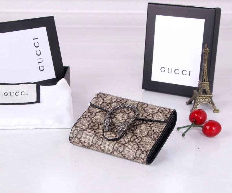 Indistinguishable Gucci Wallets Purse