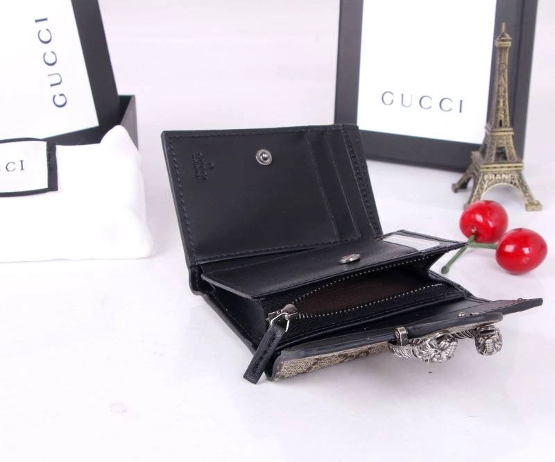Indistinguishable Gucci Wallets Purse