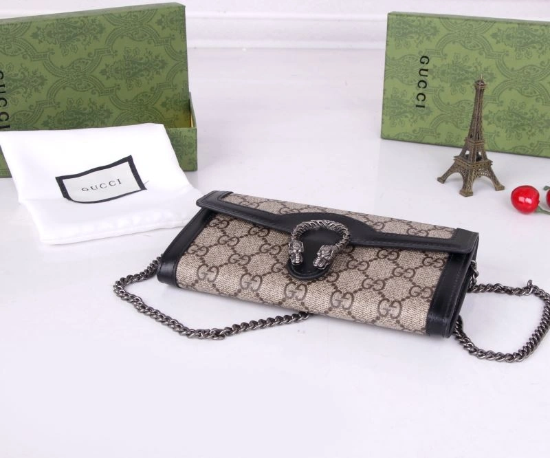 Indistinguishable Gucci Wallets Purse