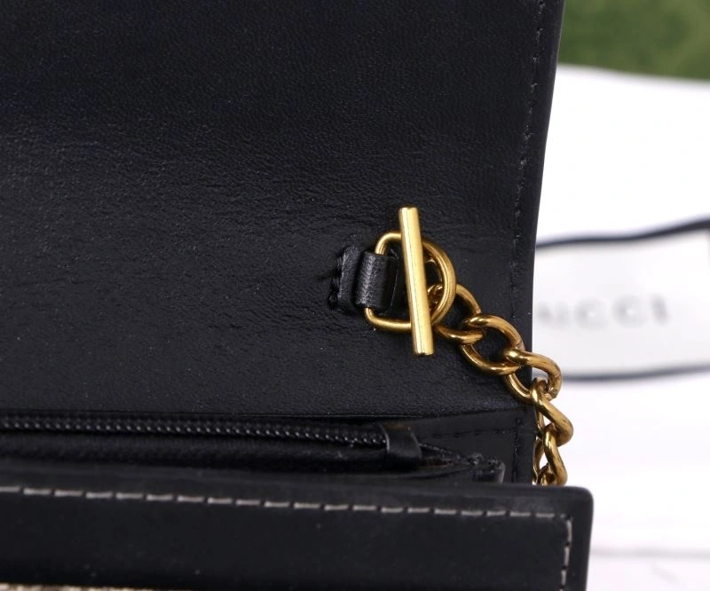 Accurate model Gucci Wallets Purse