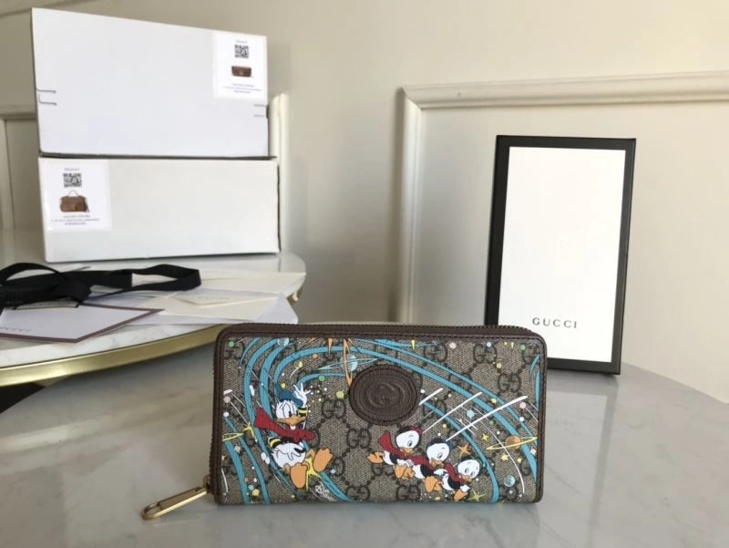 Gucci Wallets Purse