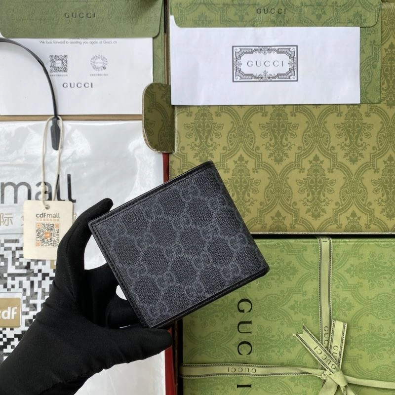 Indistinguishable Gucci Wallets Purse