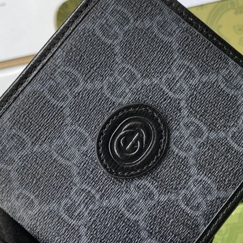 Indistinguishable Gucci Wallets Purse