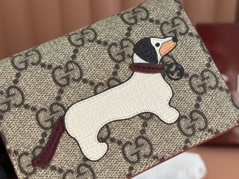 Indistinguishable Gucci Wallets Purse