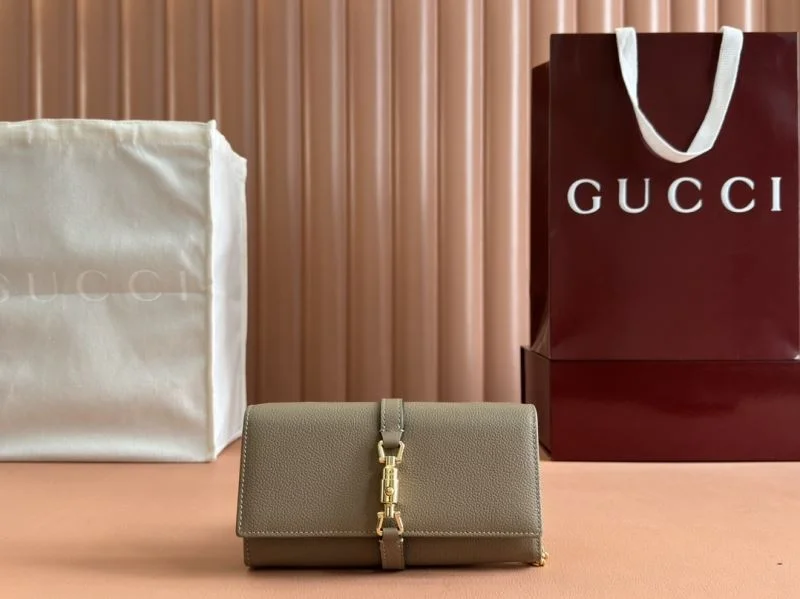 Gucci Wallets Purse