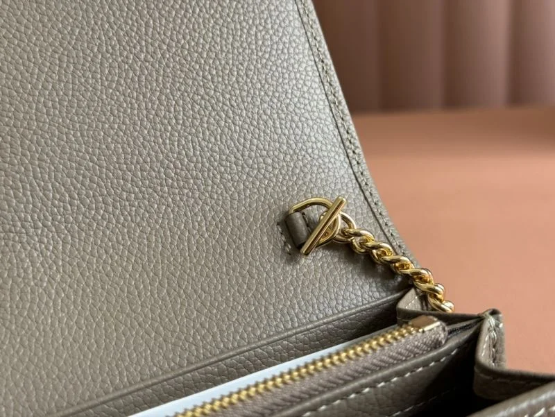 Discounted Gucci Wallets Purse