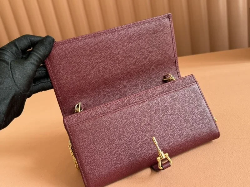 1:1 copy Gucci Wallets Purse