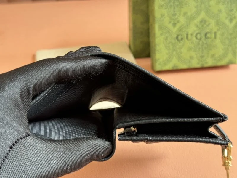 Accurate model Gucci Wallets Purse