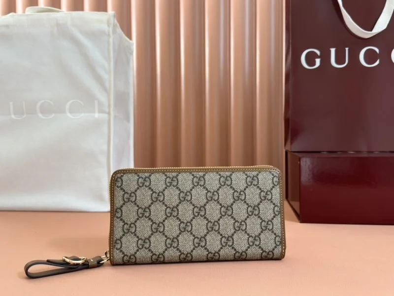 Gucci Wallets Purse