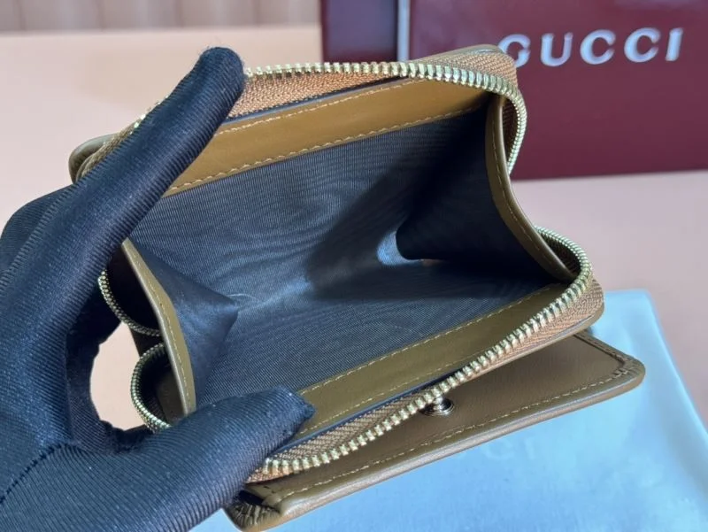 Authentic Gucci Wallets Purse
