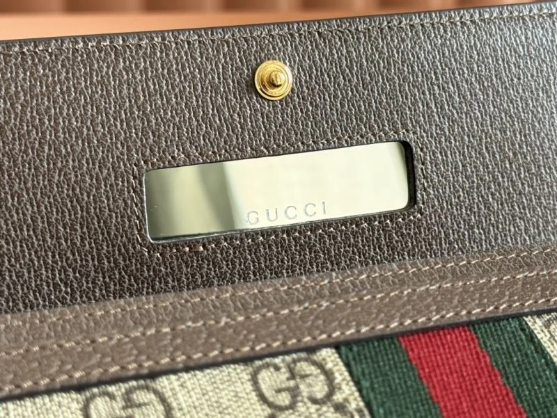 Accurate model Gucci Wallets Purse