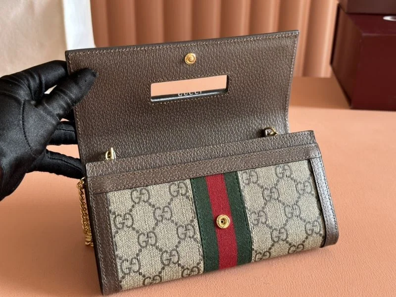 Accurate model Gucci Wallets Purse