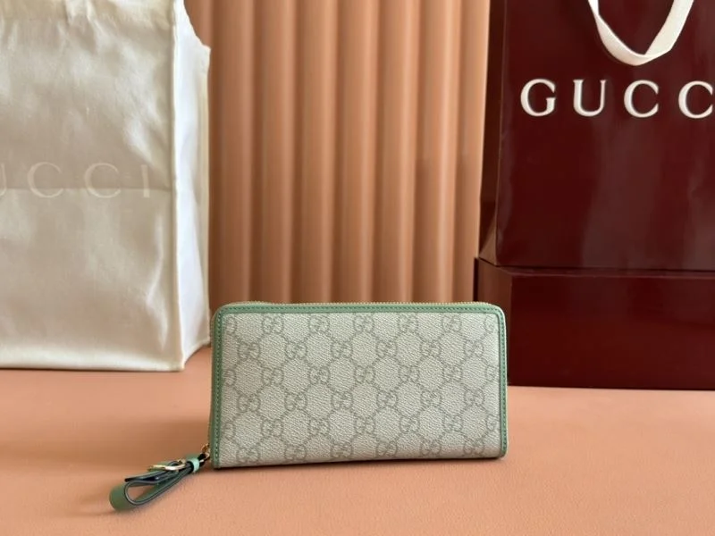 Gucci Wallets Purse