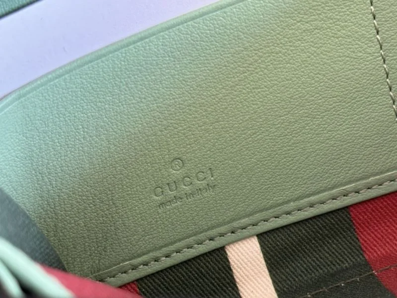 Inexpensive Gucci Wallets Purse