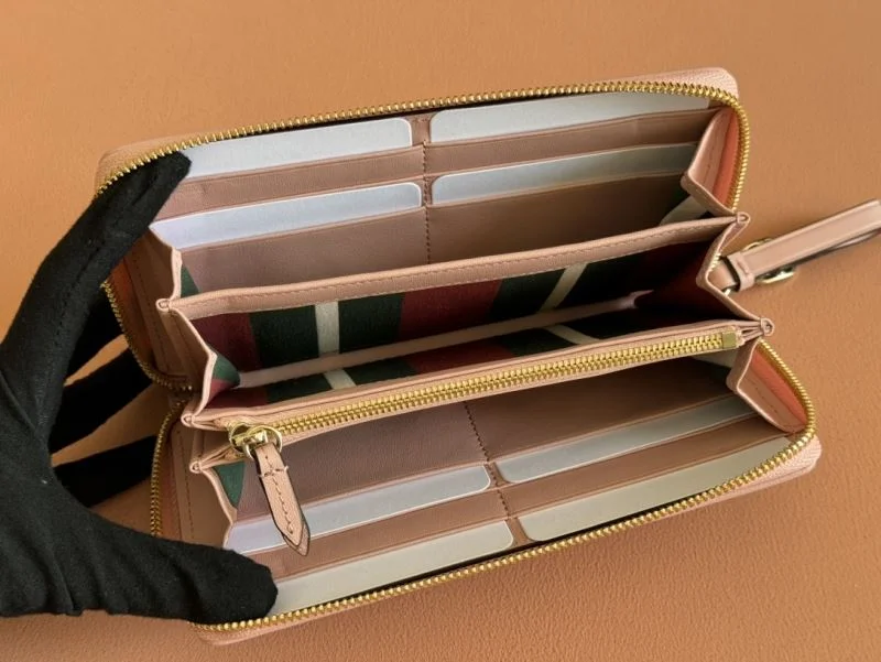 Precise copy Gucci Wallets Purse