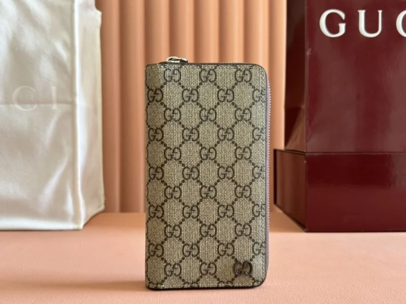 Gucci Wallets Purse