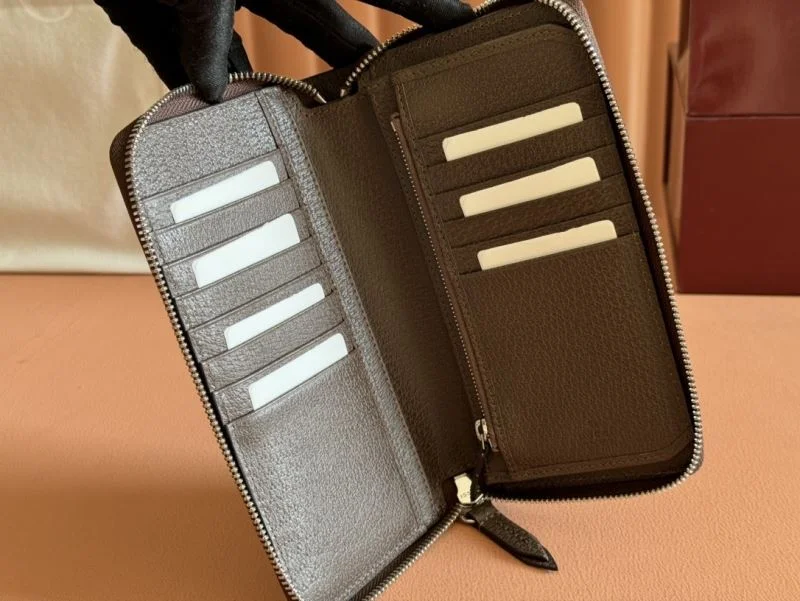 Top mirror Gucci Wallets Purse