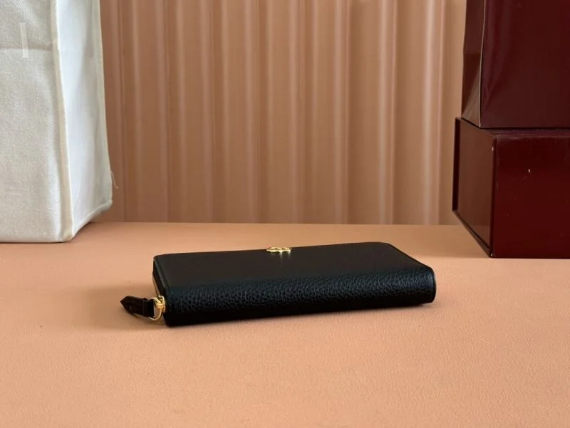 Value-priced Gucci Wallets Purse