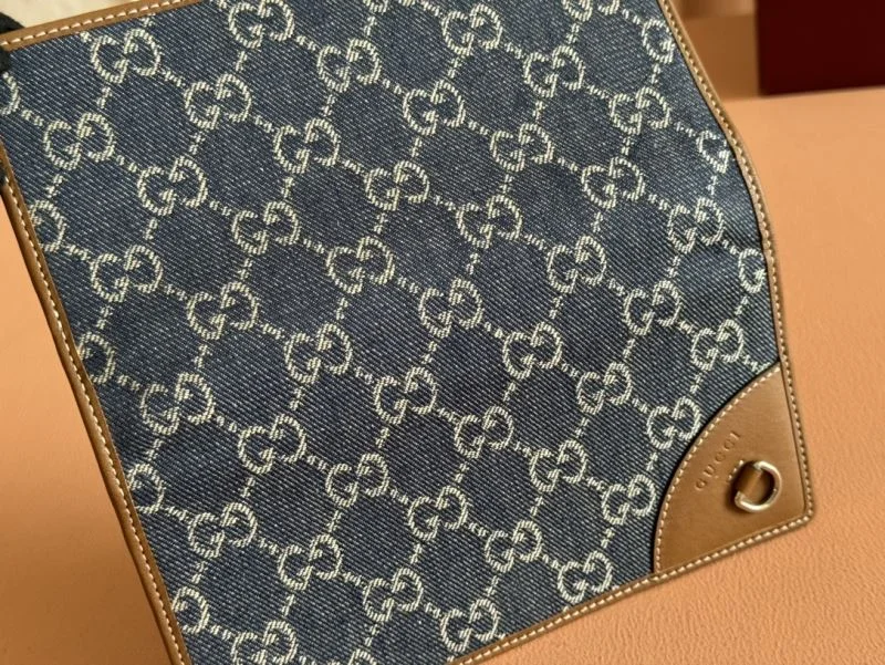 Accurate model Gucci Wallets Purse