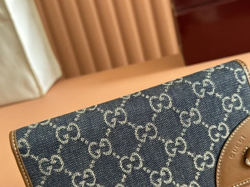 Accurate model Gucci Wallets Purse