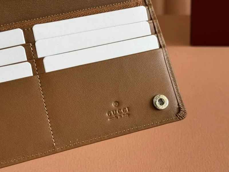 Accurate model Gucci Wallets Purse