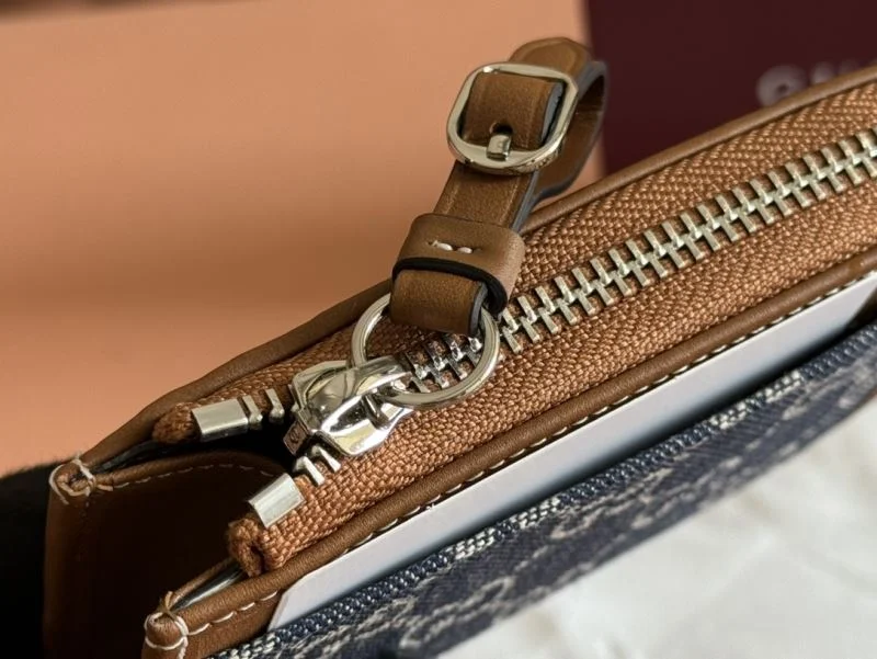Budget-friendly Gucci Wallets Purse