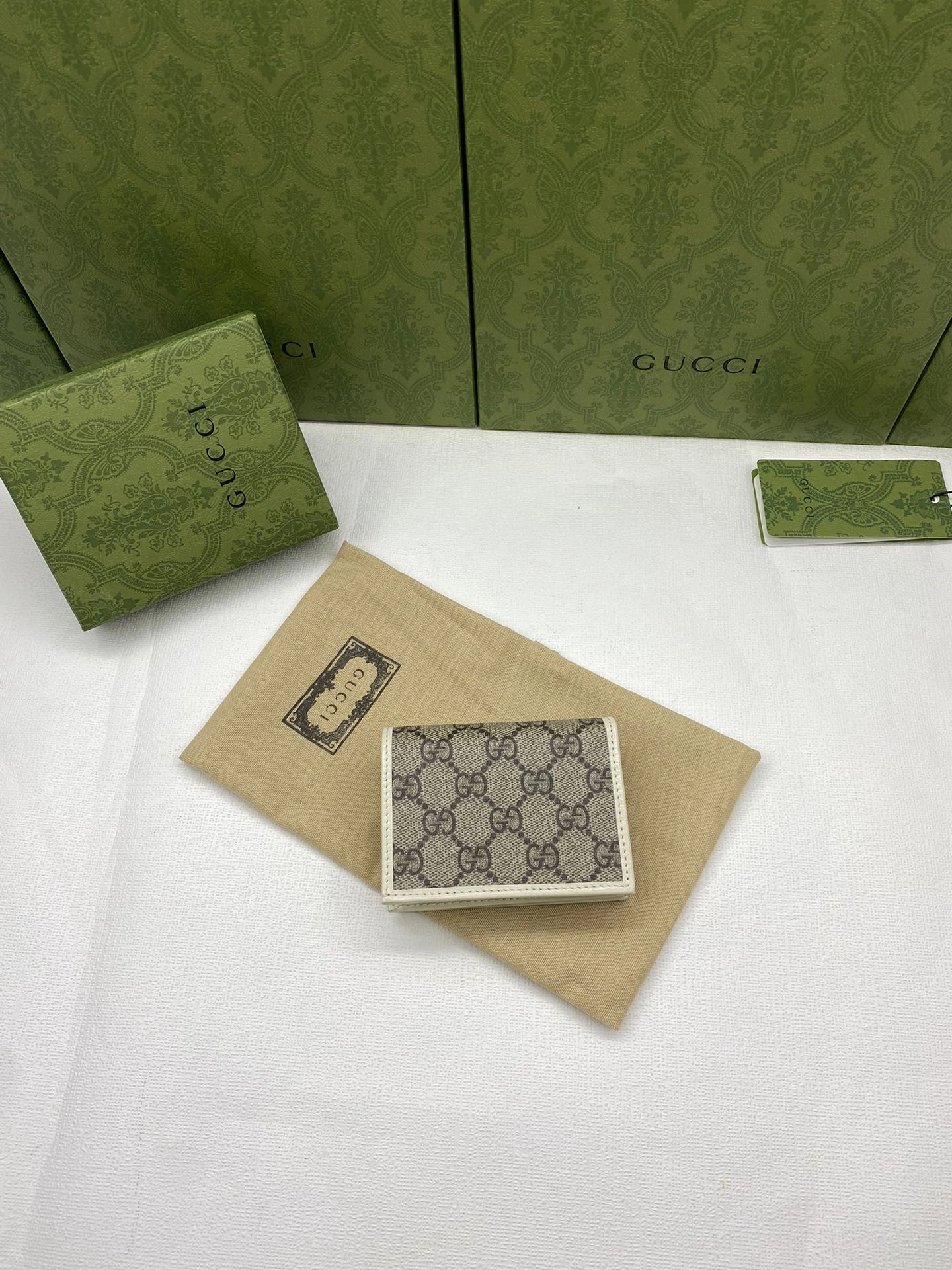 Brand-authenticated Gucci Wallets Purse