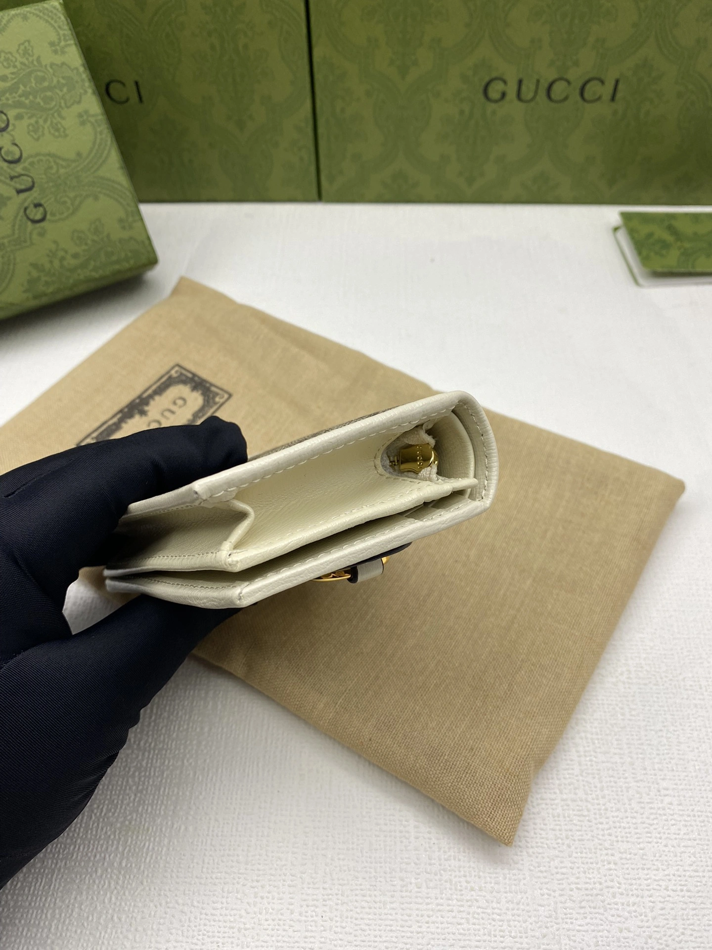 Brand-authenticated Gucci Wallets Purse