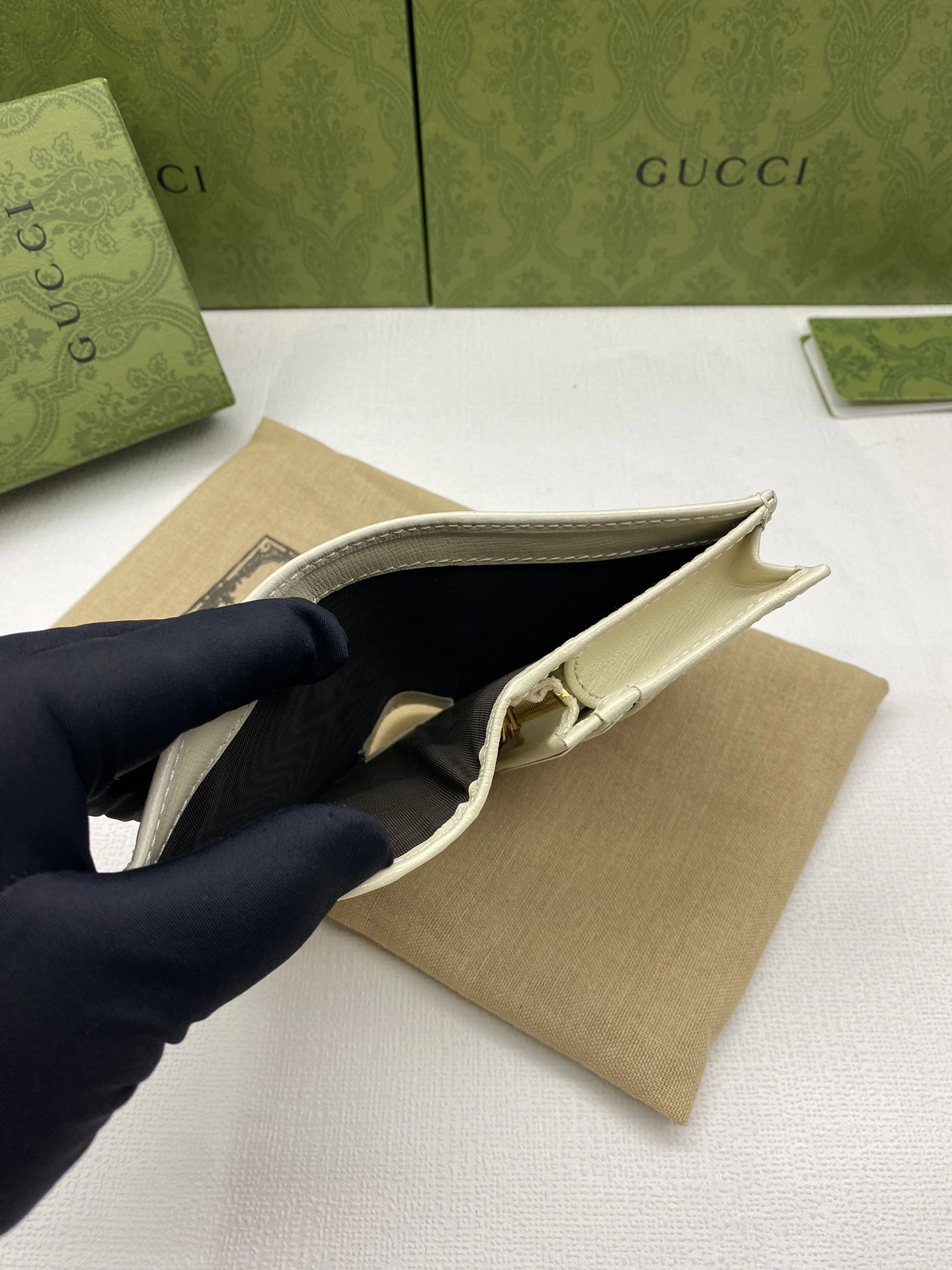 Brand-authenticated Gucci Wallets Purse