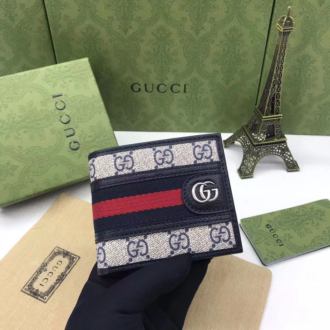 Indistinguishable Gucci Wallets Purse