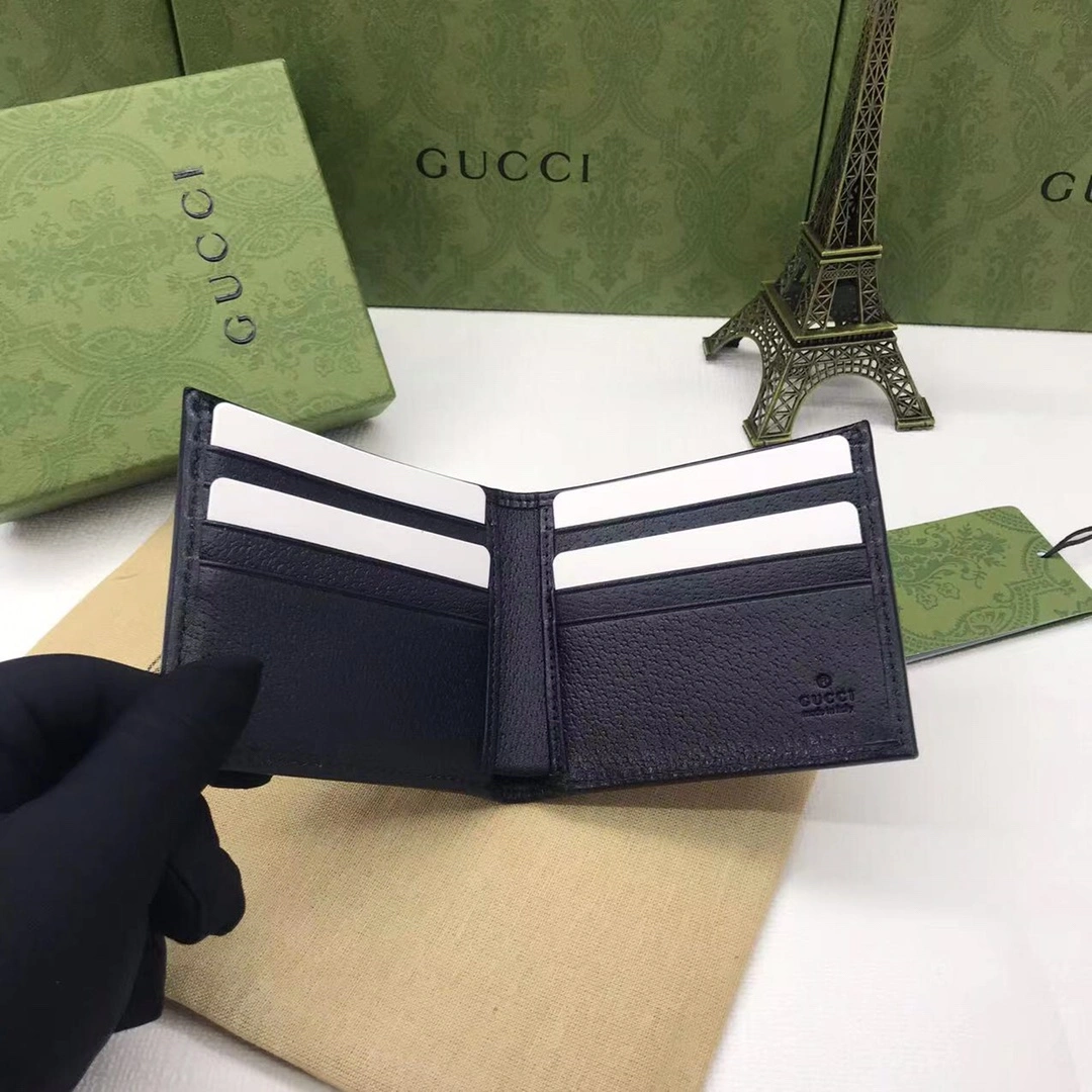 Indistinguishable Gucci Wallets Purse