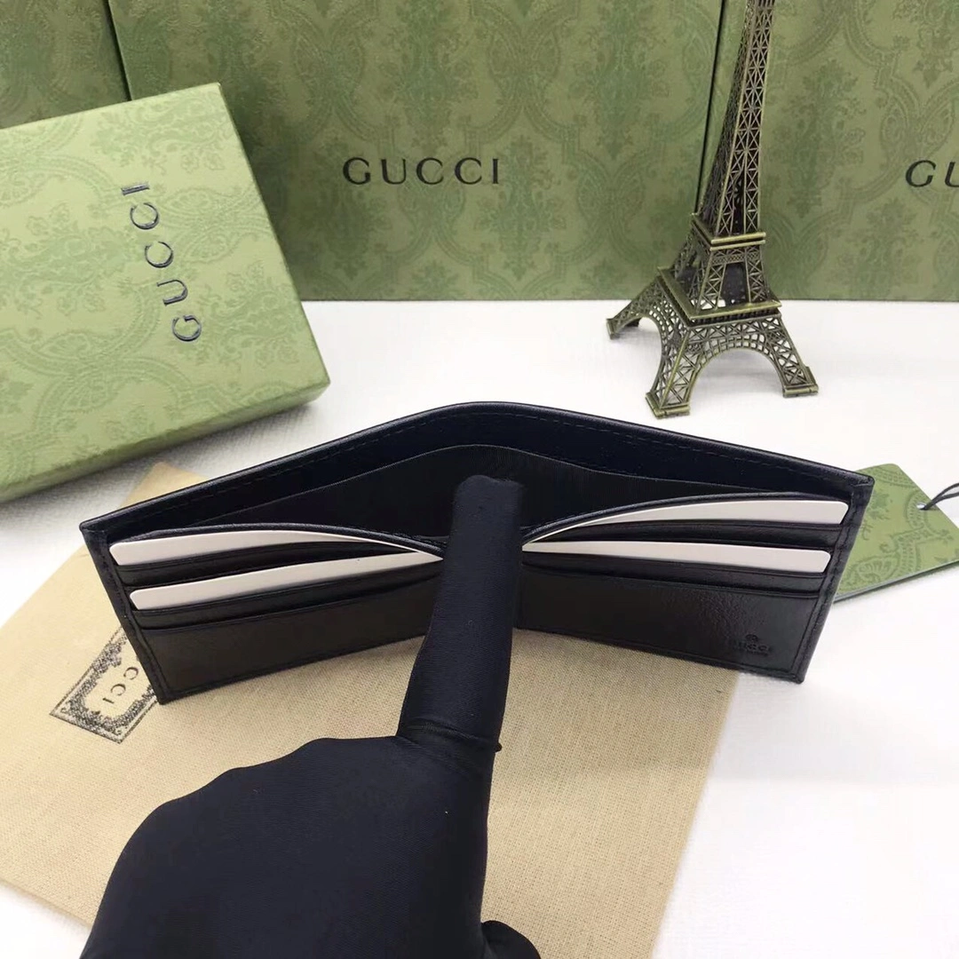 Indistinguishable Gucci Wallets Purse