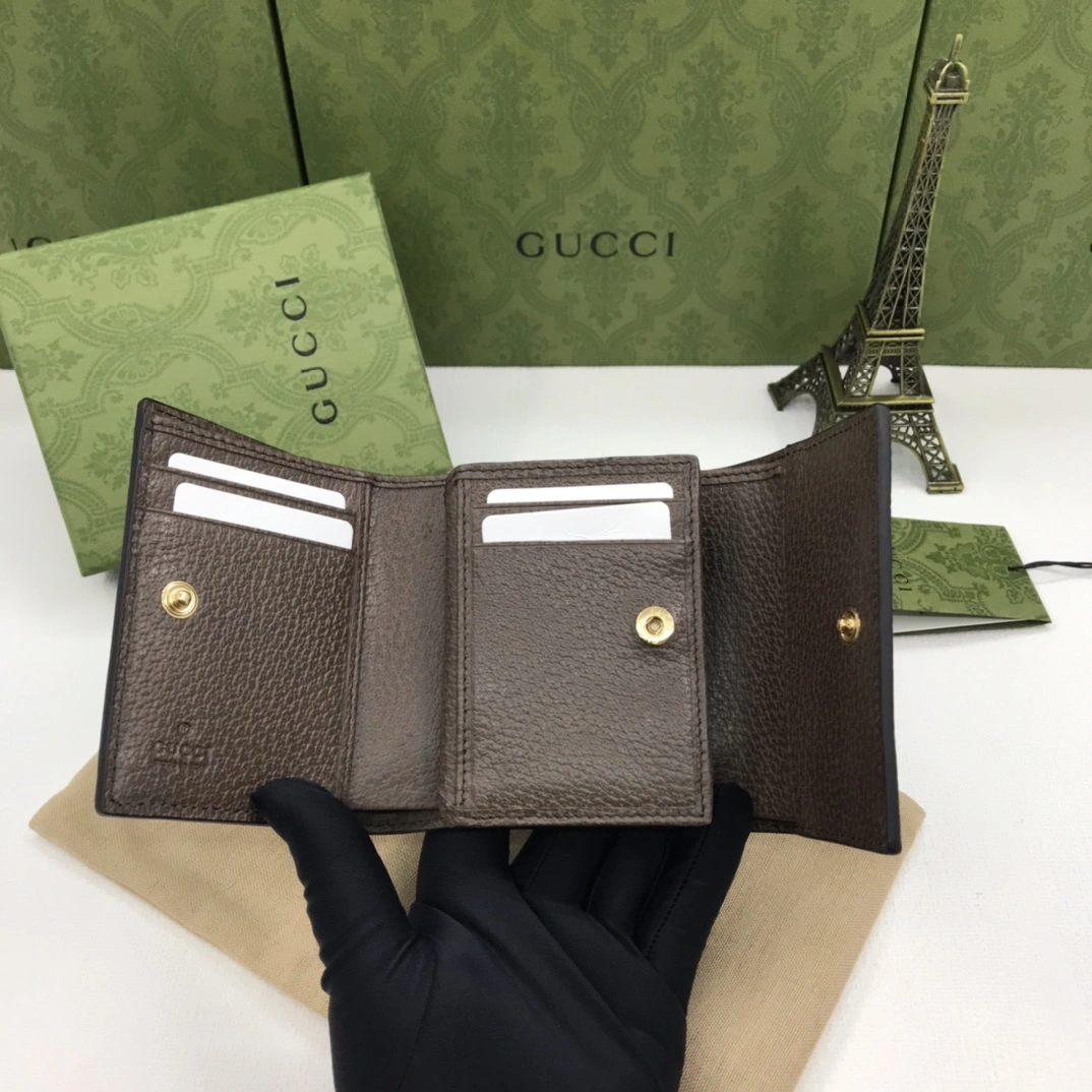 Reasonably priced Gucci Wallets Purse