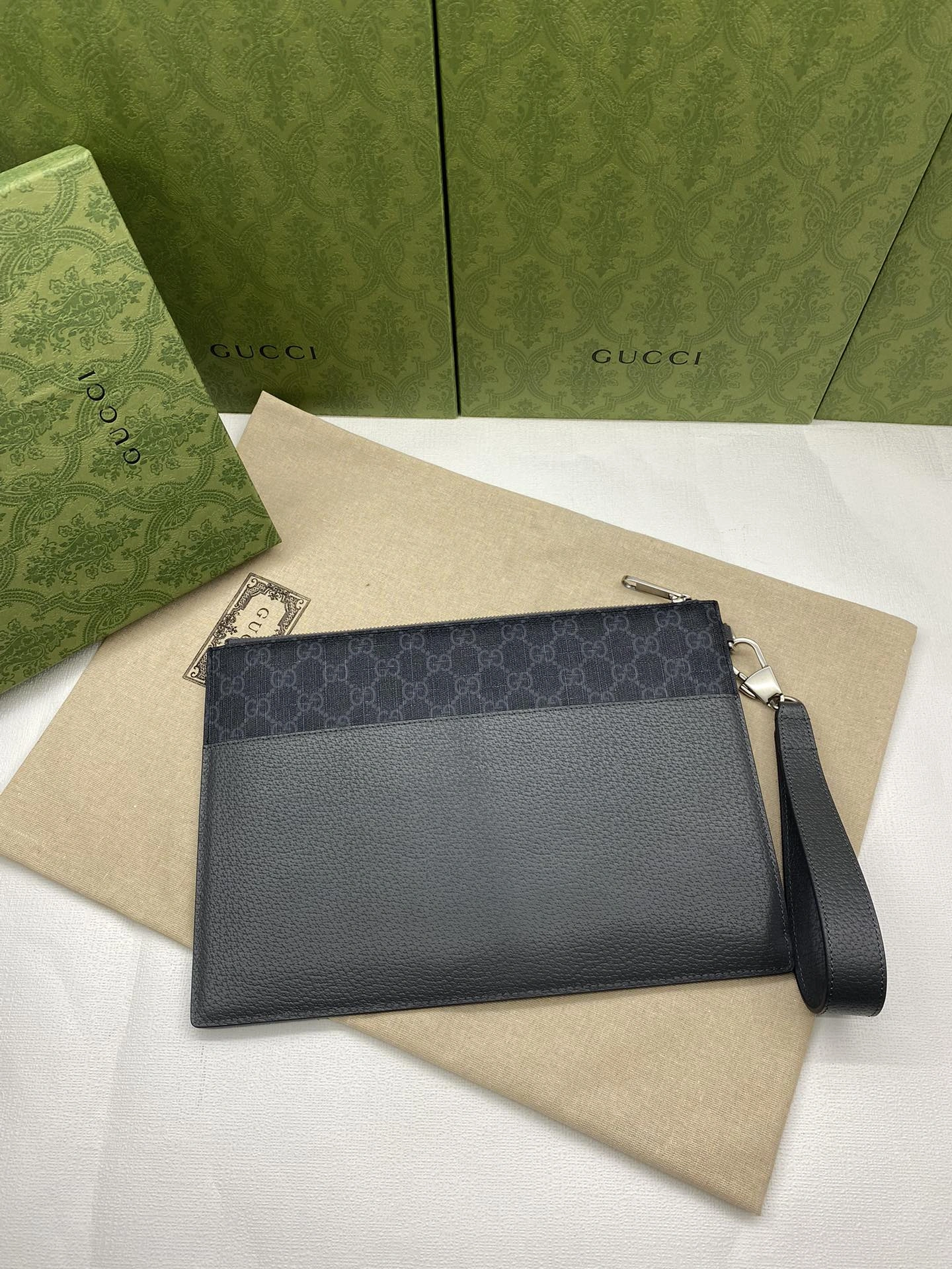 Reasonably priced Gucci Wallets Purse