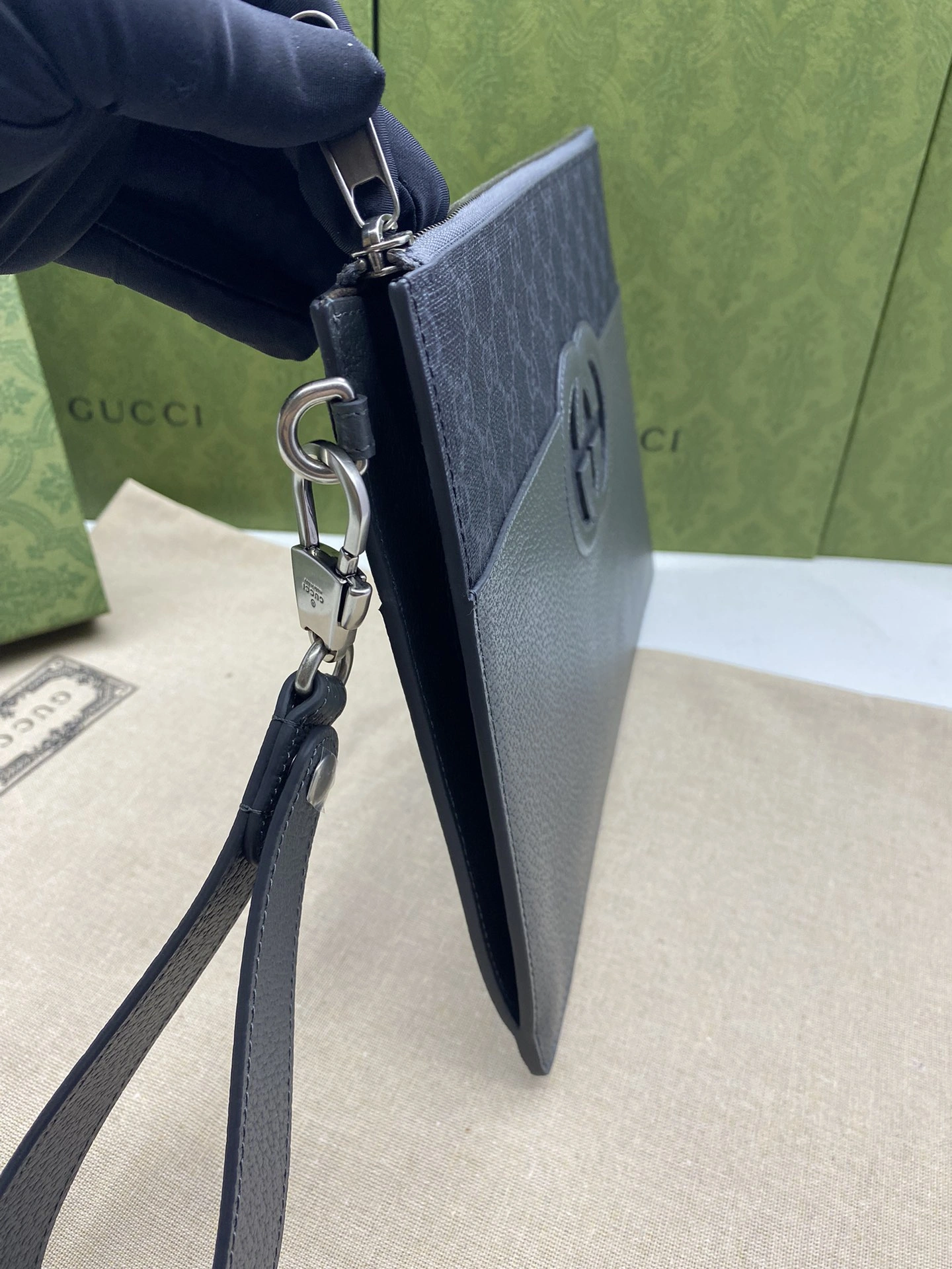 Reasonably priced Gucci Wallets Purse