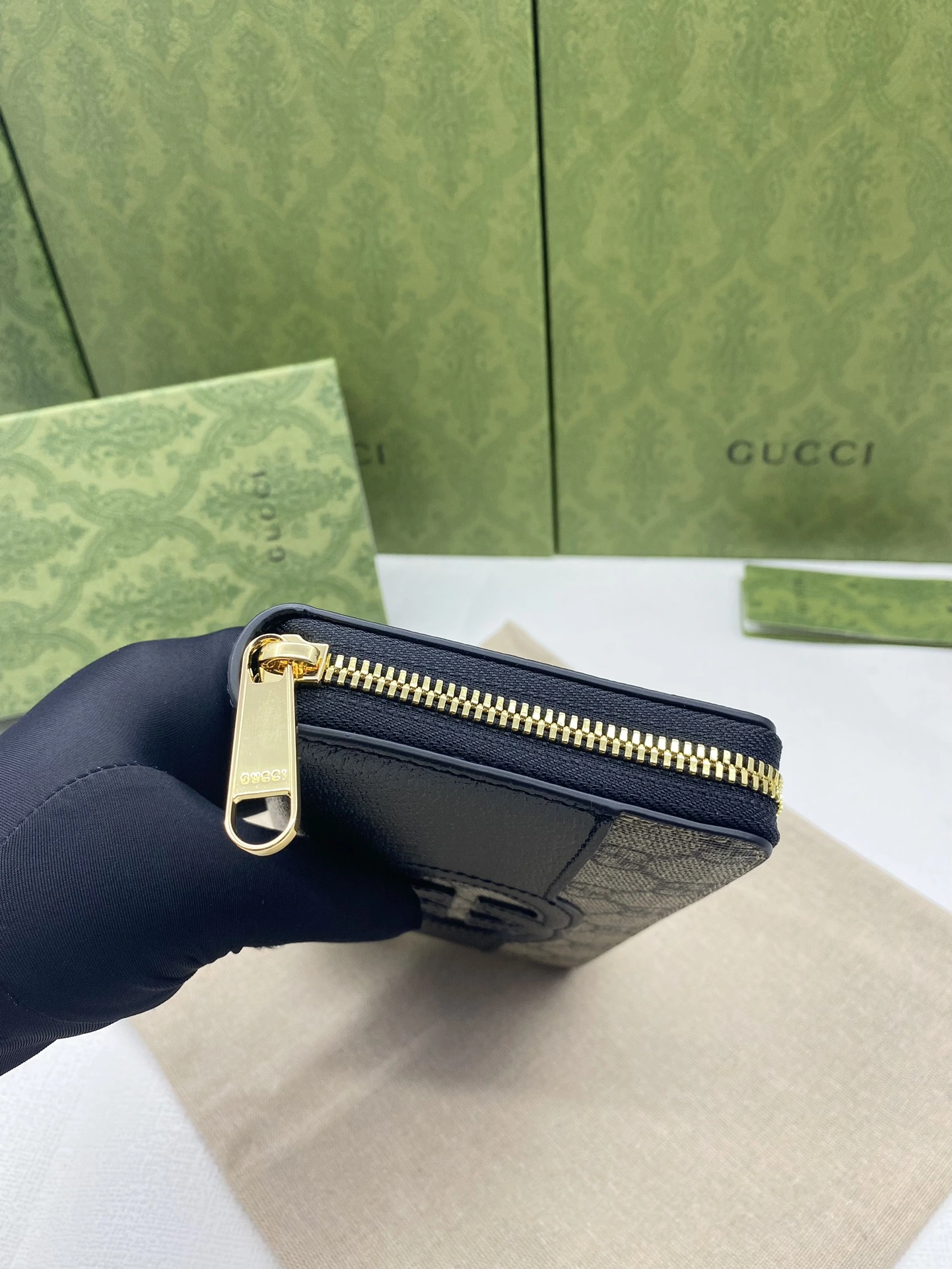 Original Gucci Wallets Purse