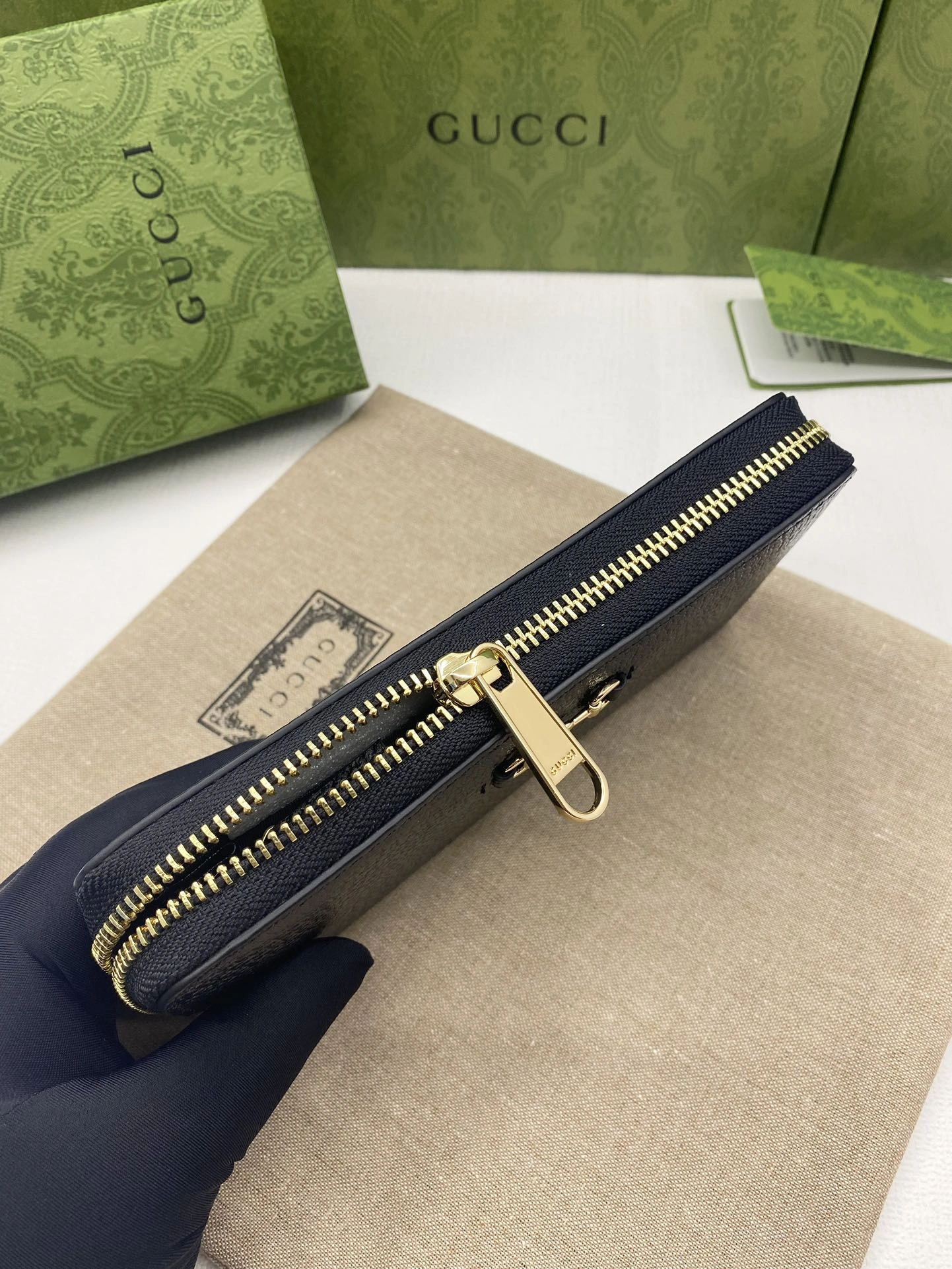 Value-priced Gucci Wallets Purse