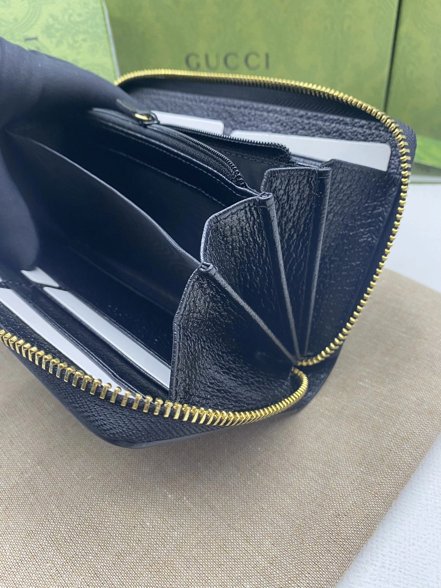 Value-priced Gucci Wallets Purse