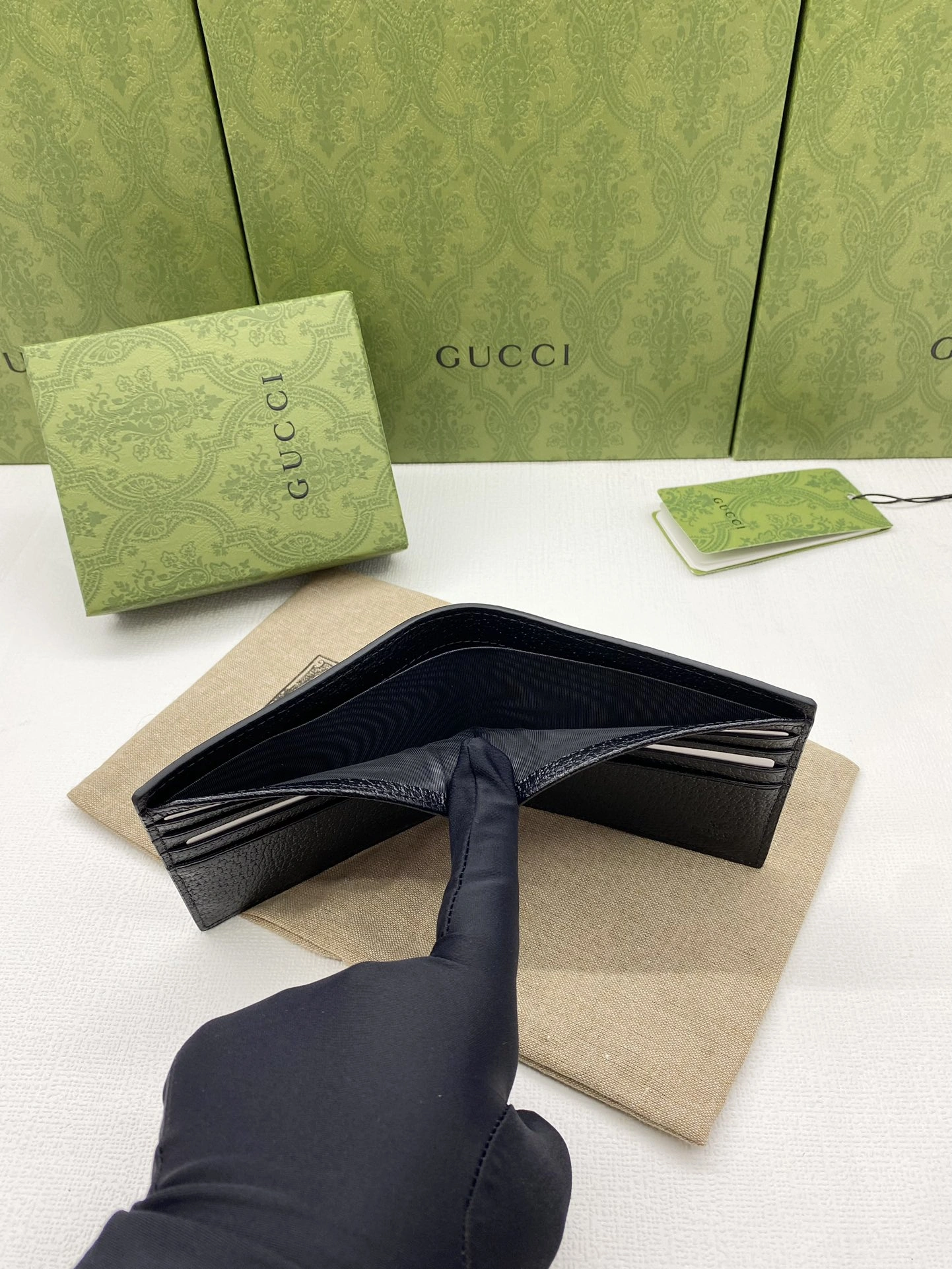 Discounted Gucci Wallets Purse