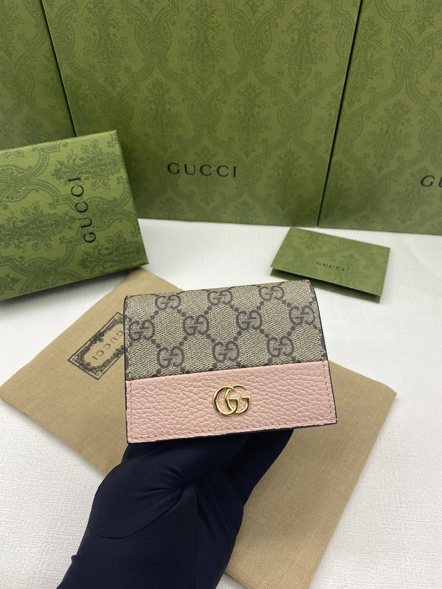 Budget-friendly Gucci Wallets Purse