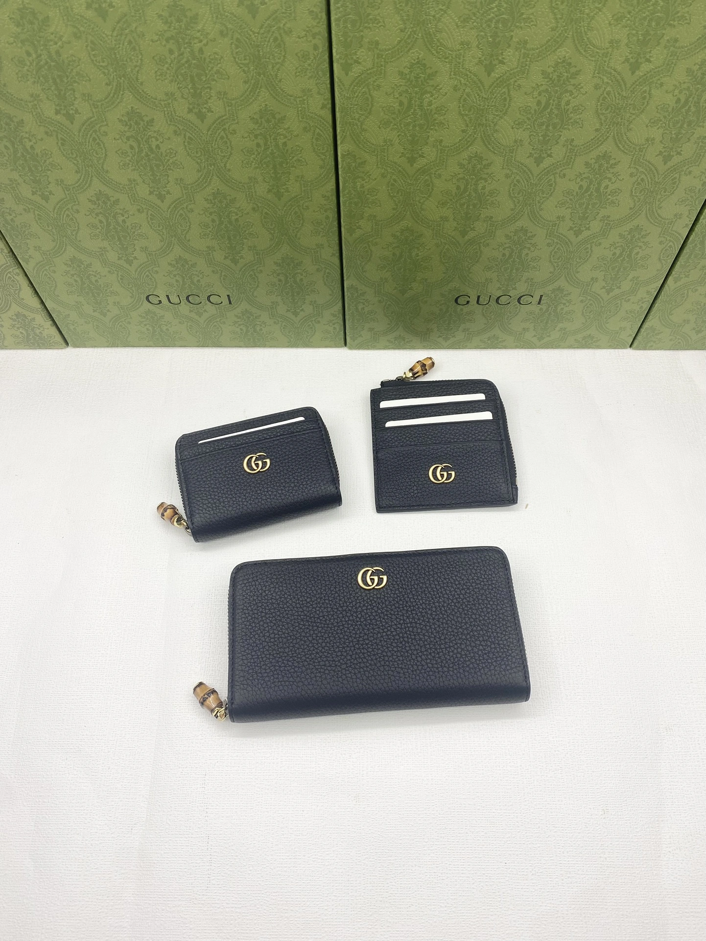 Authentic Gucci Wallets Purse