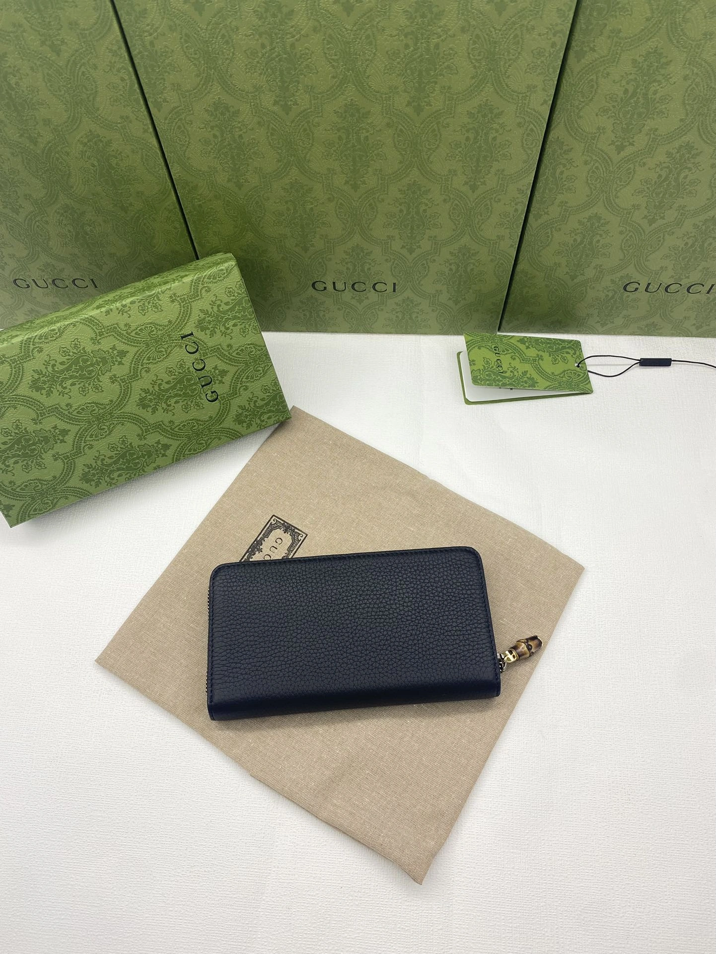 Discounted Gucci Wallets Purse