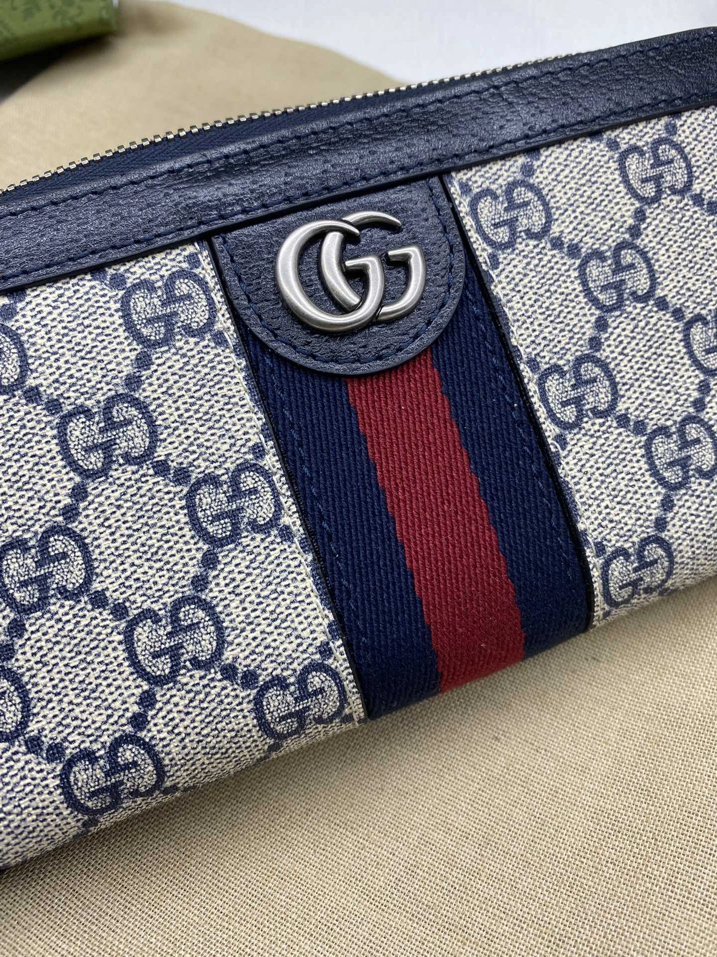 Reasonably priced Gucci Wallets Purse