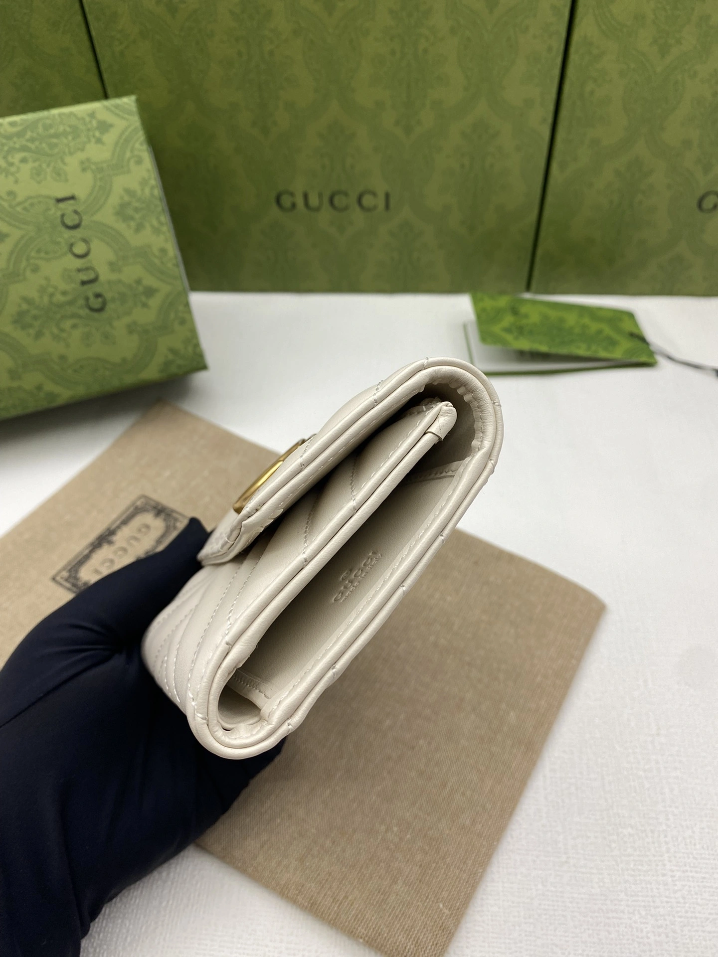 Low-cost Gucci Wallets Purse